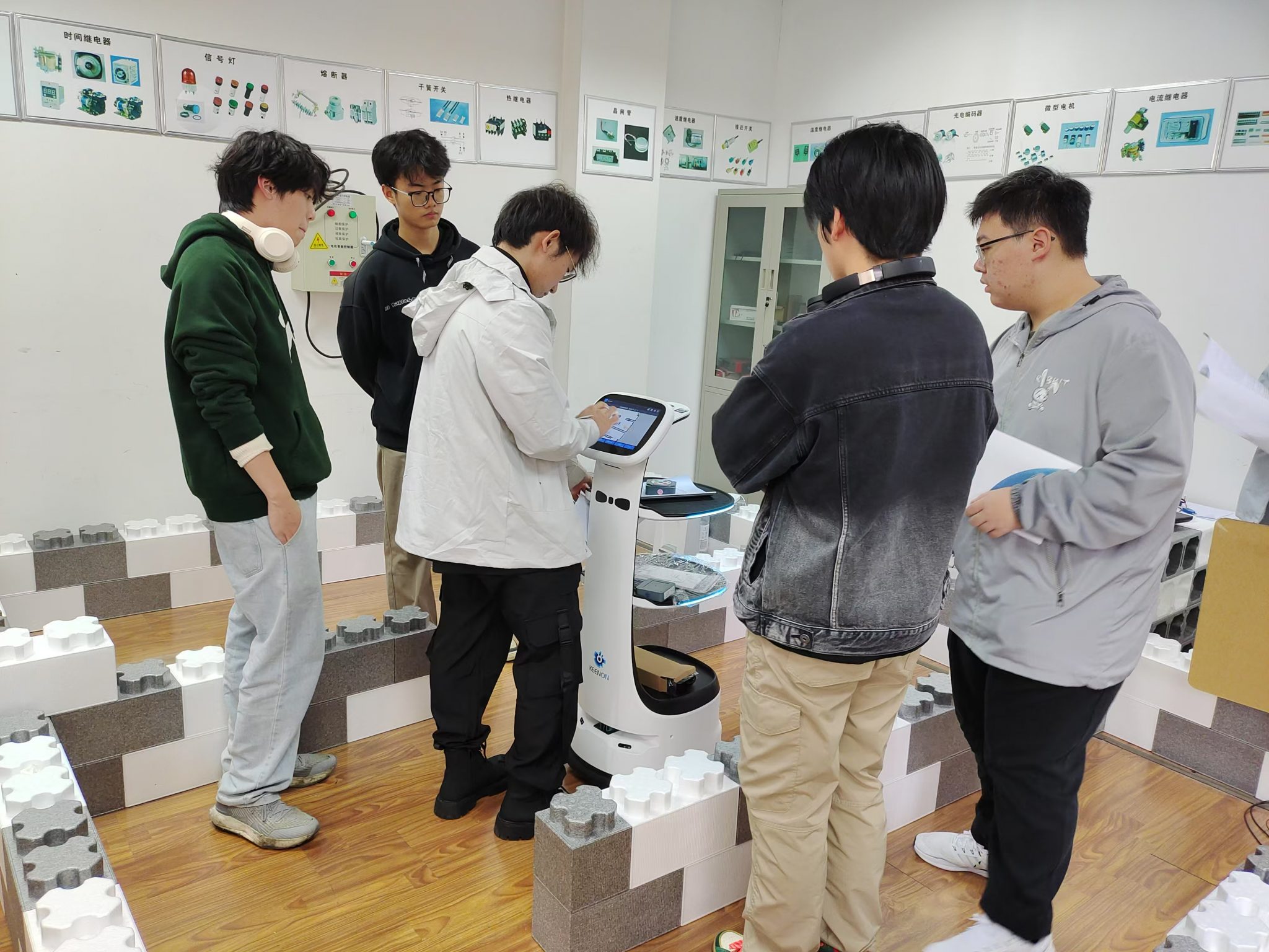 Shanghai Vocational College of Science & Technology Overview